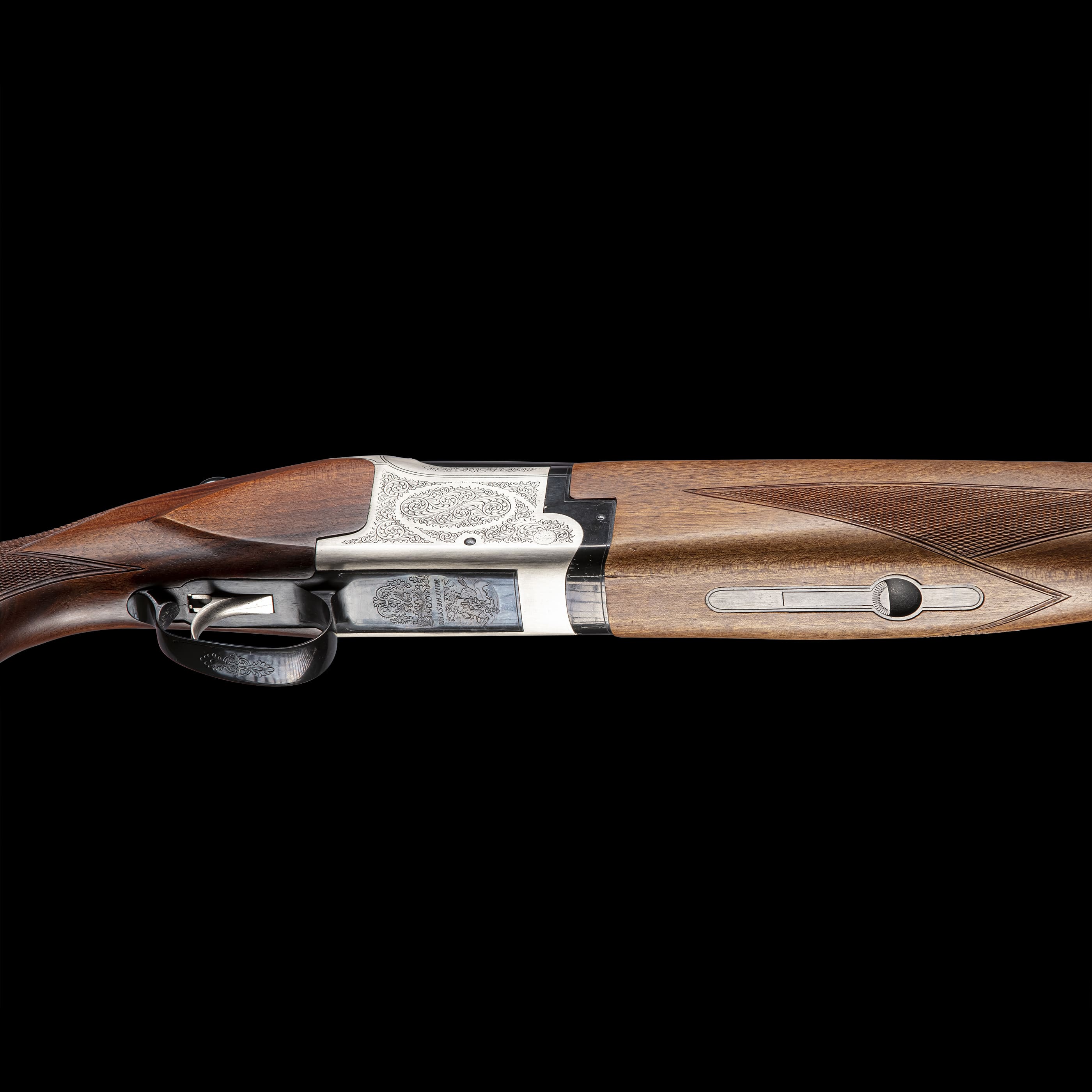 Winchester 12 Kalibre Tek Tetik Ejektörlü Süper Poze Av Tüfeği